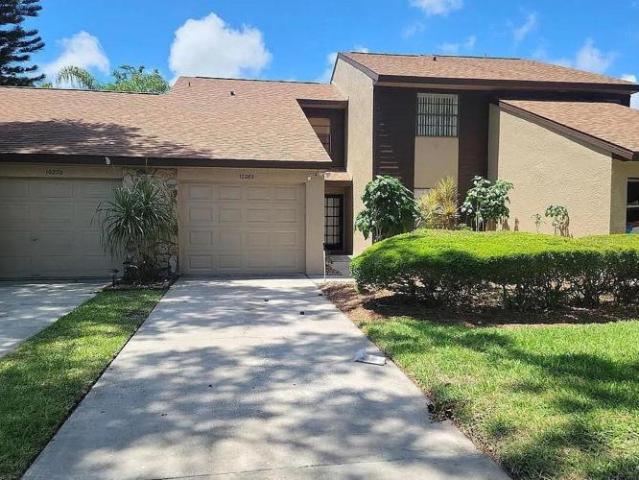 10280 97th St, Largo, FL 33773