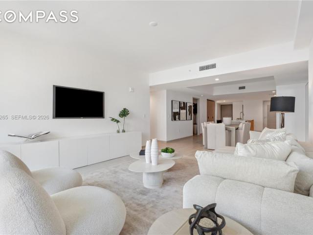 10281 W Bay Harbor Dr 504, Bay Harbor Islands, FL