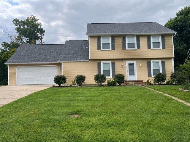 10282 Haskins St, Lenexa, KS 66215