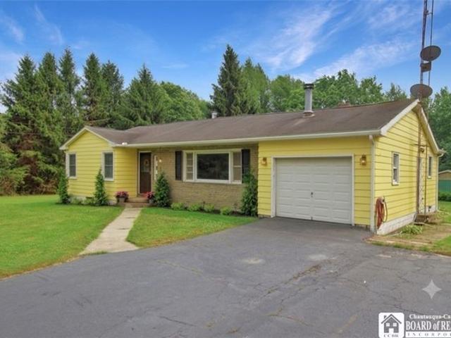 10285 Belknap Rd, Clymer, NY 14724