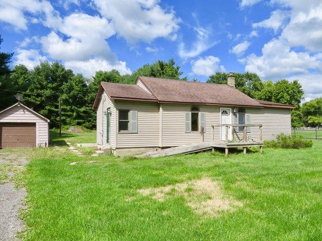 12086 Whittaker Rd, Milan, MI 48160