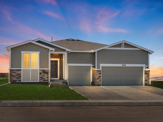 10289 Keynes Dr, Falcon, CO 80831