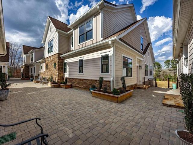 1028 Manarola Rd, Lexington, SC 29072