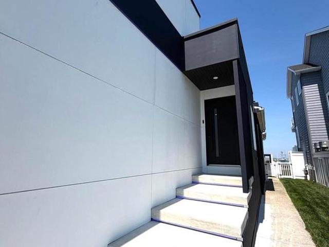 1028 N Shore Drive
