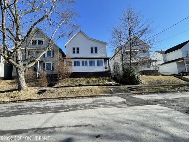 1028 N Webster Ave, Scranton, PA 18510