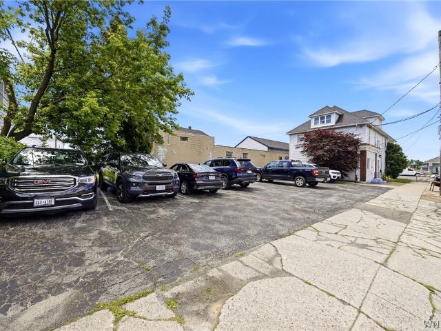 1028 Abbott Road