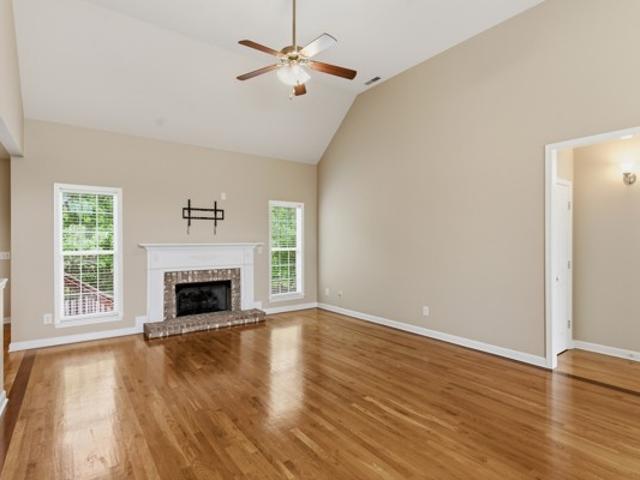 1028 Aenon Cir