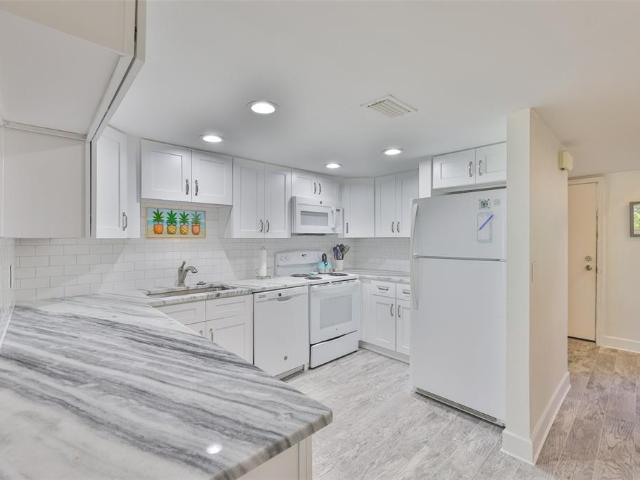 1028 Apollo Beach Blvd, Unit 8, Apollo Beach, FL 33572 | MLS #TB8504