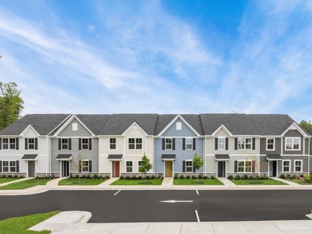 1028 Biscayne St Unit 201, White House, TN 37188