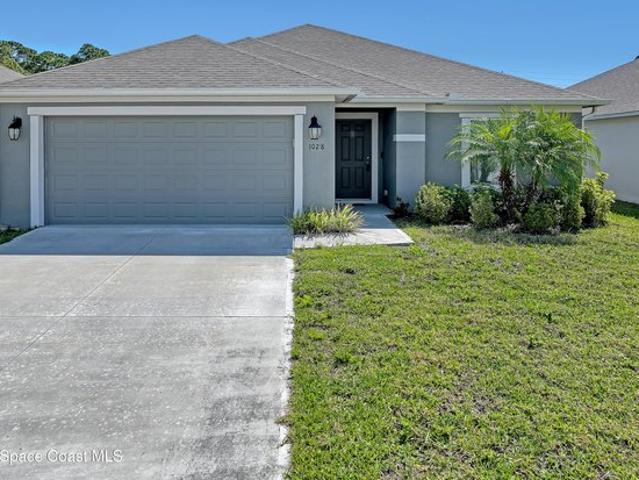 1028 Corbin Cir SW, Palm Bay, FL 32908