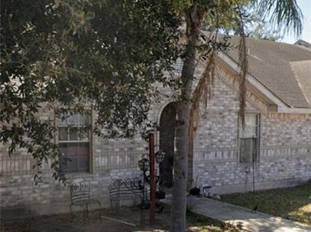 1028 Fairway Dr, Mission, TX 78572