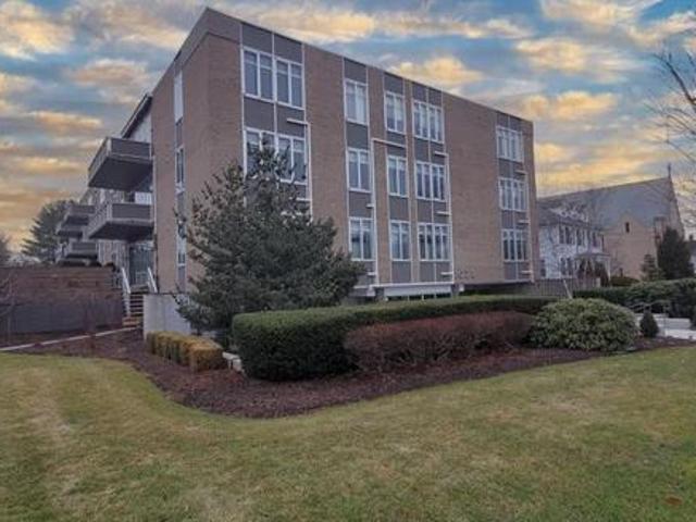 1028 Farmington Ave #2A, West Hartford, CT 06107