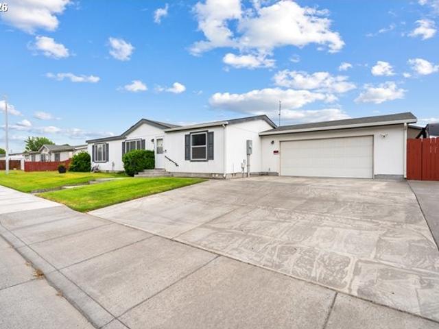 1028 SW Joshua DR