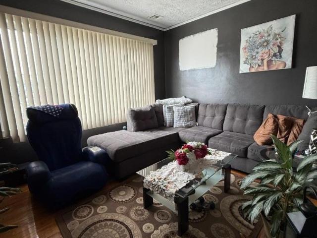 1028 Sheridan Ave # 4