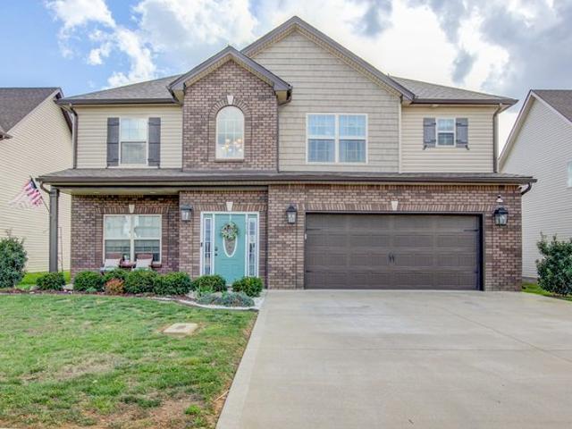 1028 Spicer Dr, Clarksville, TN 37042