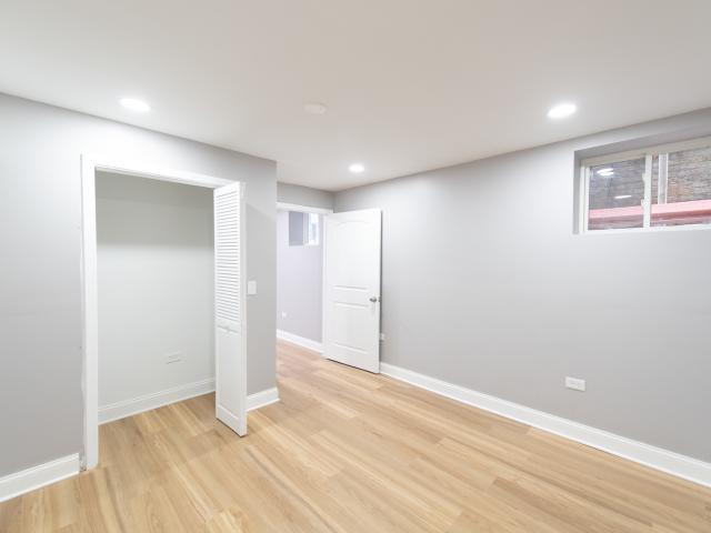 1028 W Oakdale Ave, Unit G, Chicago, IL 60657 | MLS #12615 | Compass