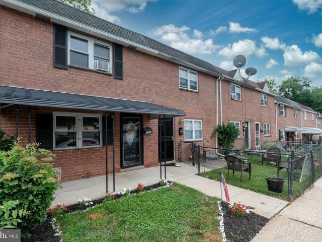1028 Walnut