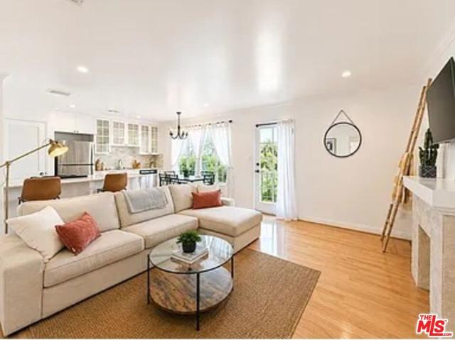 1028 12th Street 8