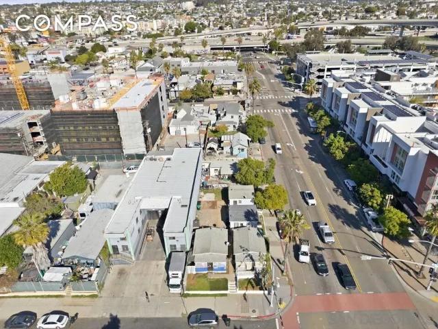 1028 44 Cesar E. Chavez Pkwy, San Diego, CA