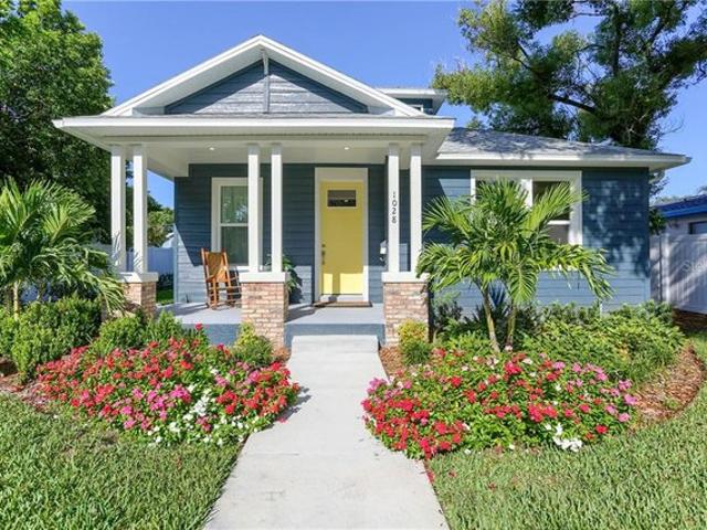 1028 5th St N, Saint Petersburg, FL 33701