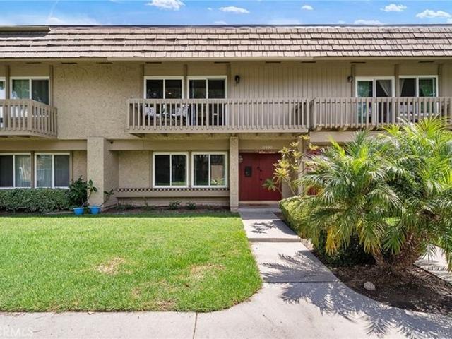 10290 Pinto River Ct, Fountain Valley, CA 92708