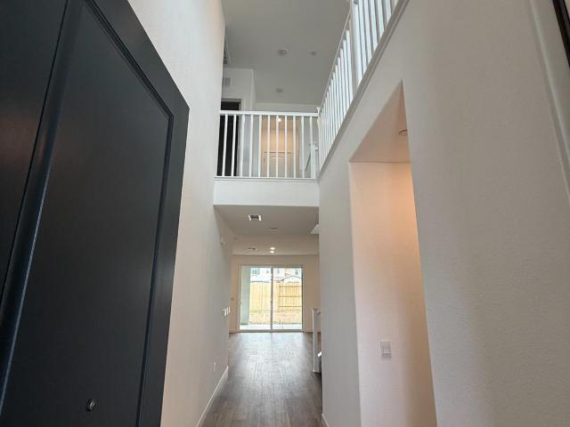 10292 Gardini Ct, Elk Grove, CA 95757 | MLS #226051