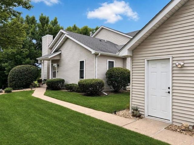 10295 Arrowwood Drive