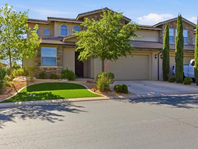 1029 N Casitas Hill Loop, Washington, UT 84780