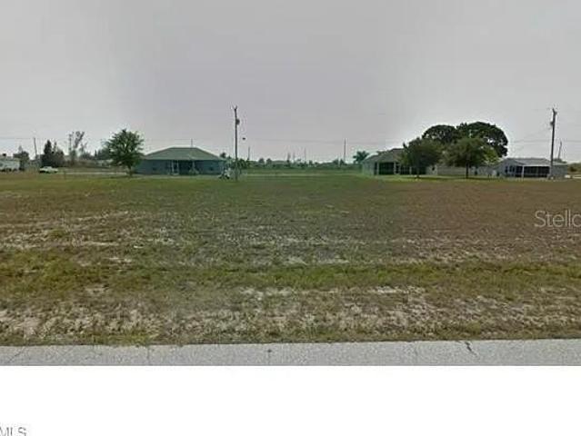 1029 NE 2nd Ave, Cape Coral, FL 33909