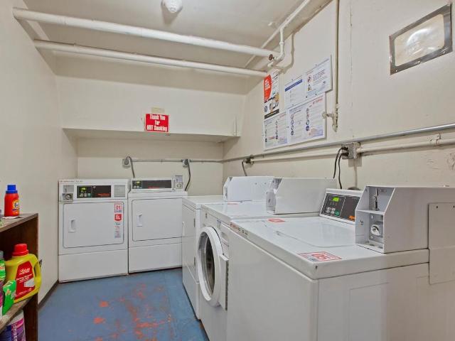 1029 Oak Street 1 Bedroom Apartment for Rent at 1029 Oak St, Oakland, CA 94607 Civic Center