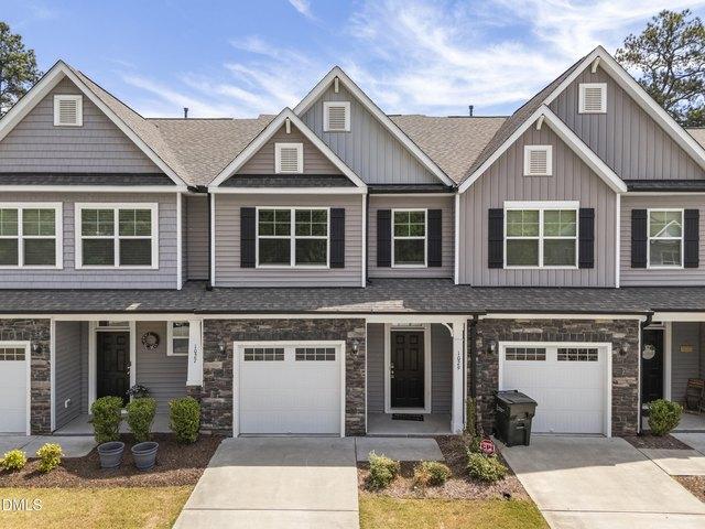 1029 Arbor Edge Ln, Durham, NC 27703