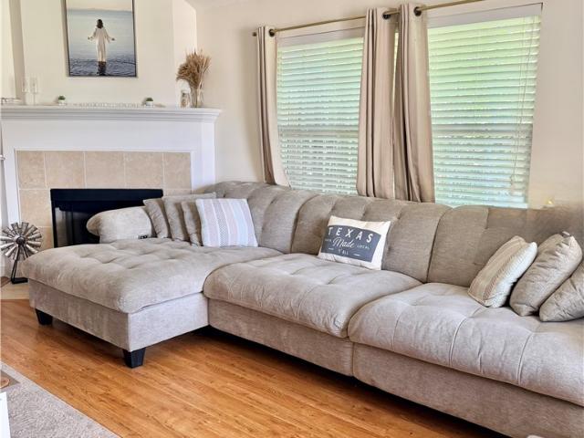1029 Fallbrook Loop