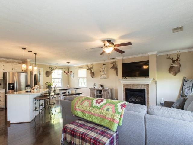 1029 Jonesville Road