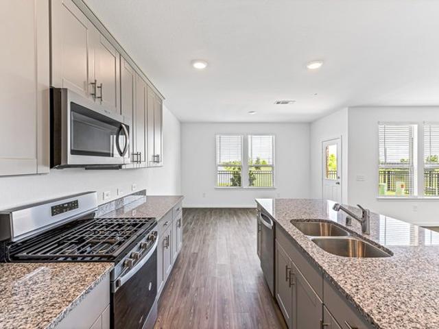 1029 Laguna Cove Dr, Katy, TX 77493