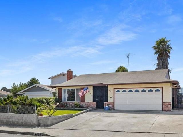 1029 Reef Dr, San Diego, CA 92154