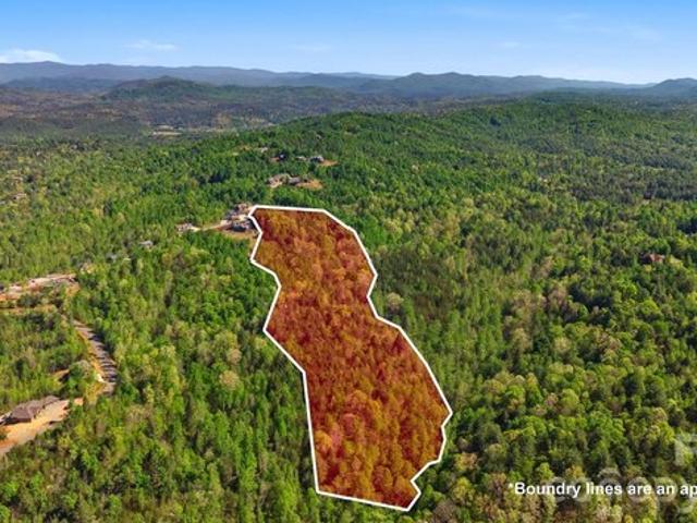 1029 River Club Rdg, Lenoir, NC 28645