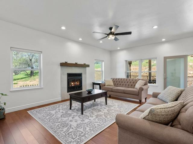 1029 Stockton Rd, Angels Camp, CA