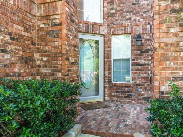 1029 Sugarberry Lane