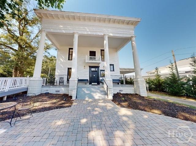 1029 S Elm St, Commerce, GA 30529