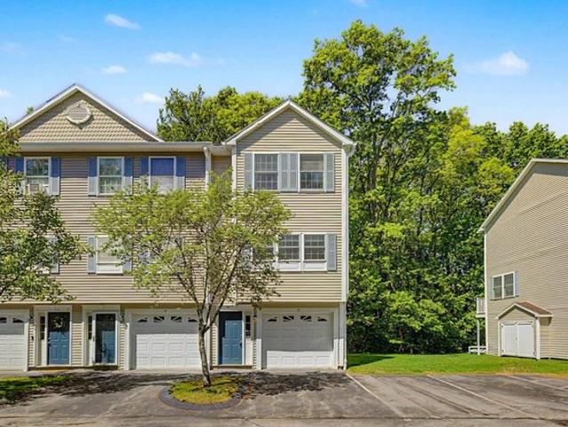 1029 S Mammoth Rd Unit 15, Manchester, NH 03109