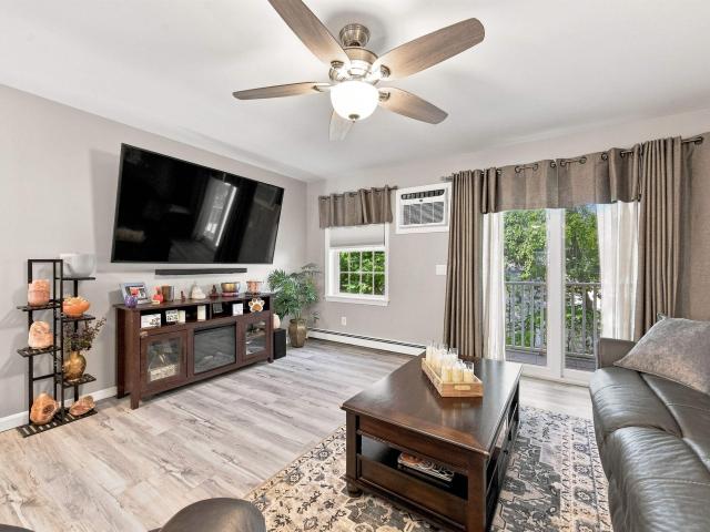 1029 S. Mammoth Road # 32