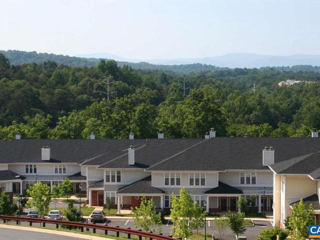 1029 Tupelo Ct