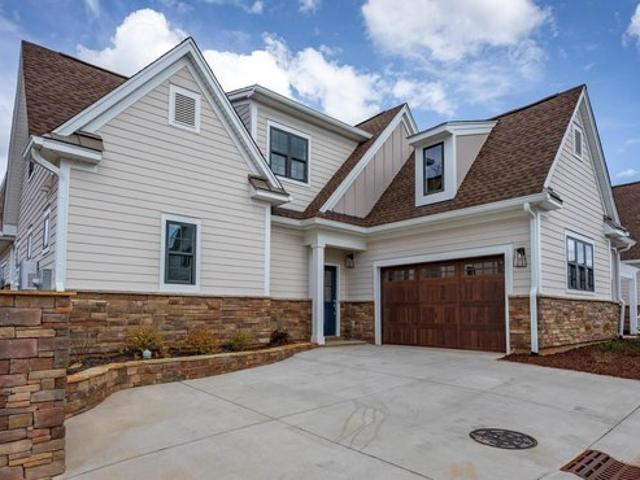 1029 Tributary Rd, Lexington, SC 29072