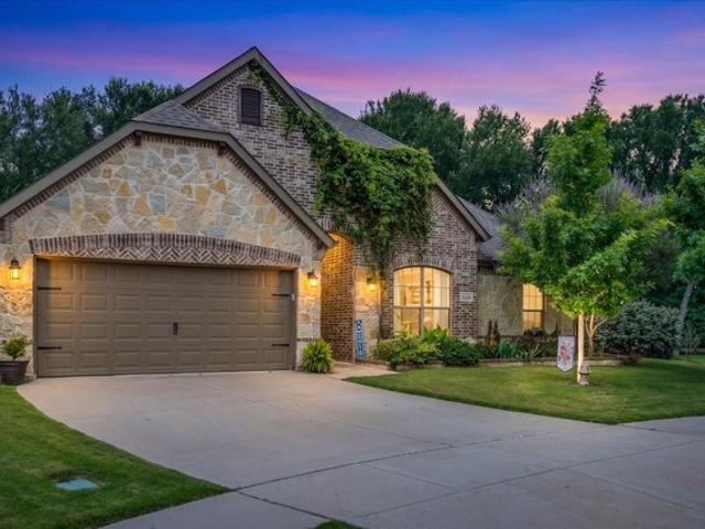 1029 Whitetail Ct, Joshua, TX 76058