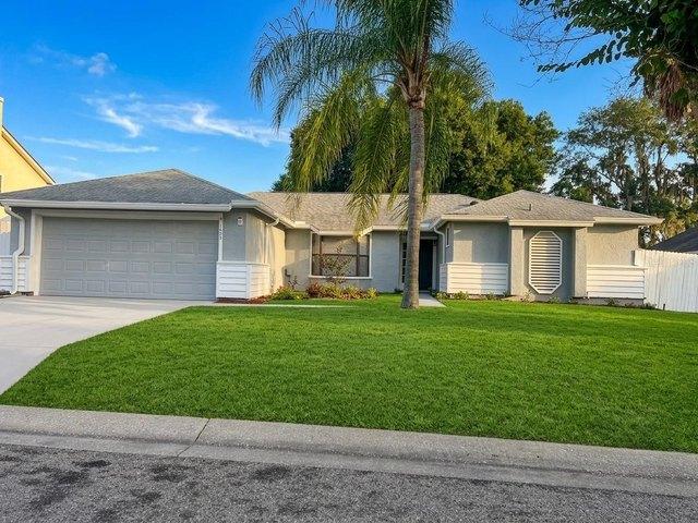 1029 Windsong Cir, Apopka, FL 32703