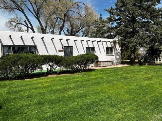 1029 28th Ln, Pueblo, CO 81006