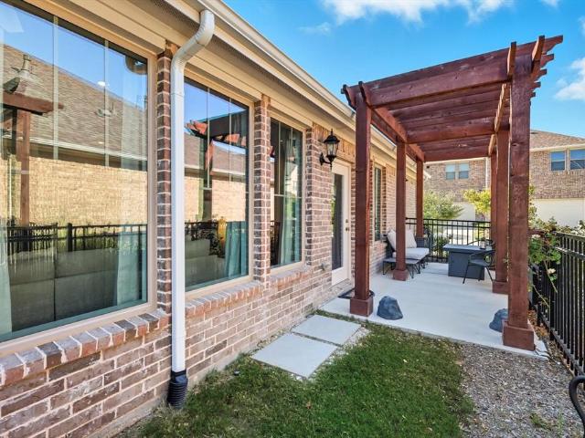 1029 3rd Street