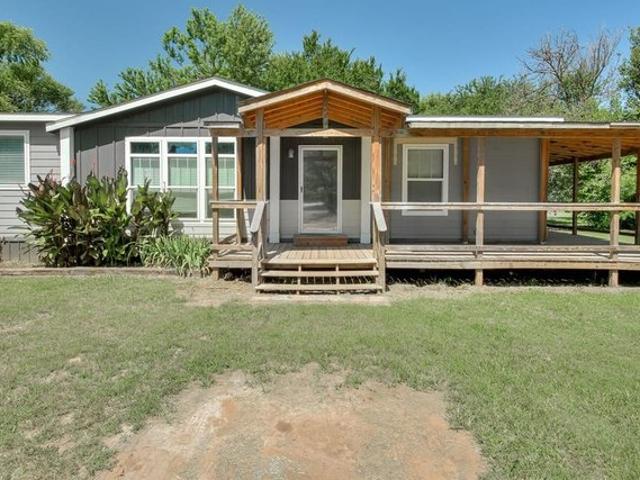 10200 Pecan Tree Cir, Lexington, OK 73051