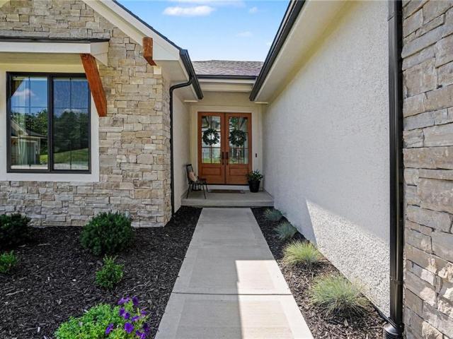 10200 River Hills Drive
