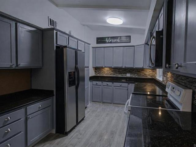 10200 Stardust Trail